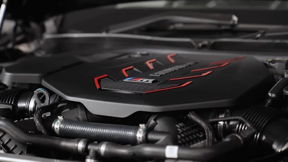 Exploring the 2025 BMW M5 Plug-In Hybrid - Neftin Westlake Mazda