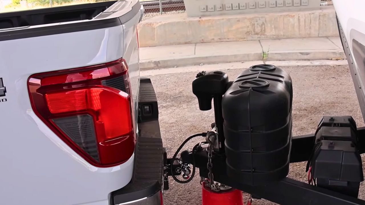 Super Duty vs. Half-Ton: Which Truck Crushed the Pin Weight Test ...